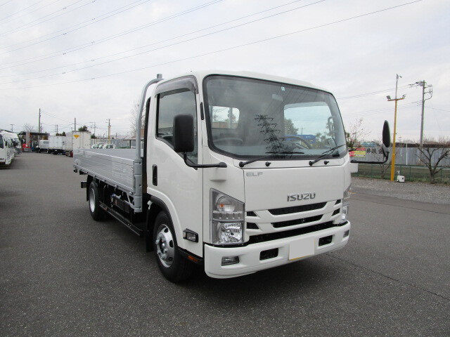 いすゞ エルフ 小型 平ボディ ワイドロング 2RG-NPR88YN の中古トラック【車両No.130582】｜中古トラックの販売・買取【トラック流通センター】