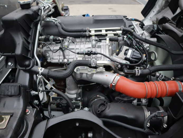 三菱 キャンター 小型 アルミバン 10尺 2RG-FBA20 の中古トラック【車両No.139943】｜中古トラックの販売・買取【トラック流通センター】