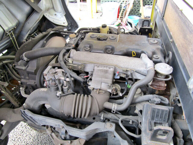 マツダ タイタン 小型 平ボディ 10尺 KK-WHF5T の中古トラック【車両No.140104】｜中古トラックの販売・買取【トラック流通センター】