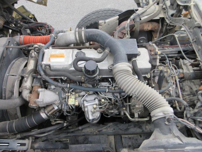 日産UD クオン 大型 ミキサー・ポンプ ミキサー車 ADG-CW2XL の中古トラック【車両No.143142】｜中古トラックの販売・買取【トラック流通センター】