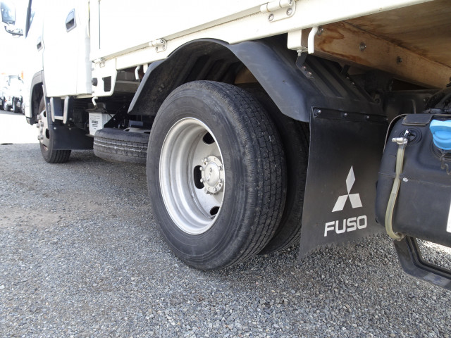 三菱 キャンター 小型 平ボディ 10尺 TPG-FBA20 の中古トラック【車両No.147731】｜中古トラックの販売・買取【トラック流通センター】