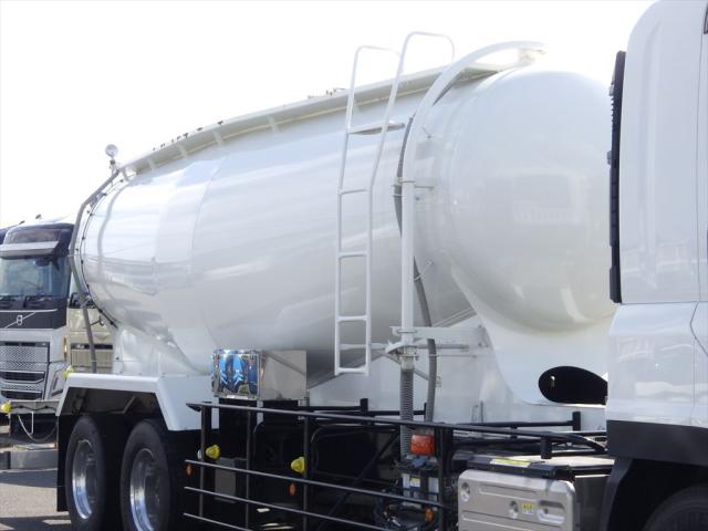 いすゞ ギガ 大型 タンク車 バルク 2PG-CYL77C の中古トラック【車両No.154515】｜中古トラックの販売・買取【トラック流通センター】