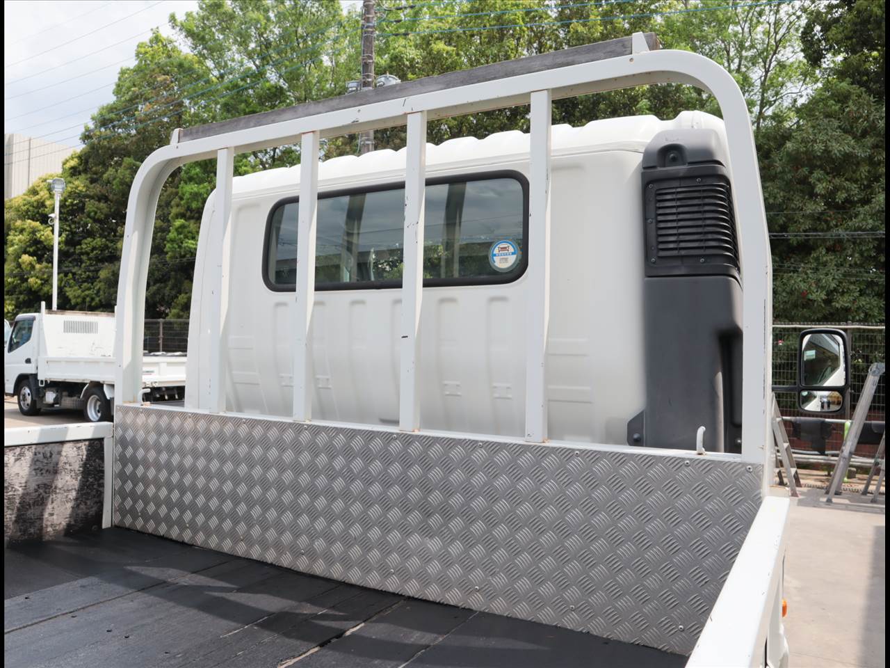 トヨタ ダイナ 小型 平ボディ ワイドロング TKG-XZU710 の中古トラック【車両No.166164】｜中古トラックの販売・買取【トラック流通センター】