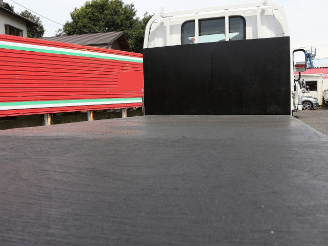 いすゞ エルフ 小型 平ボディ 10尺 TPG-NJR85A の中古トラック【車両No.170314】｜中古トラックの販売・買取【トラック流通センター】