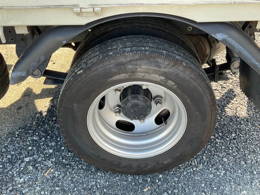 三菱 キャンター 小型 平ボディ TPG-FBA20 の中古トラック【車両No.180035】｜中古トラックの販売・買取【トラック流通センター】